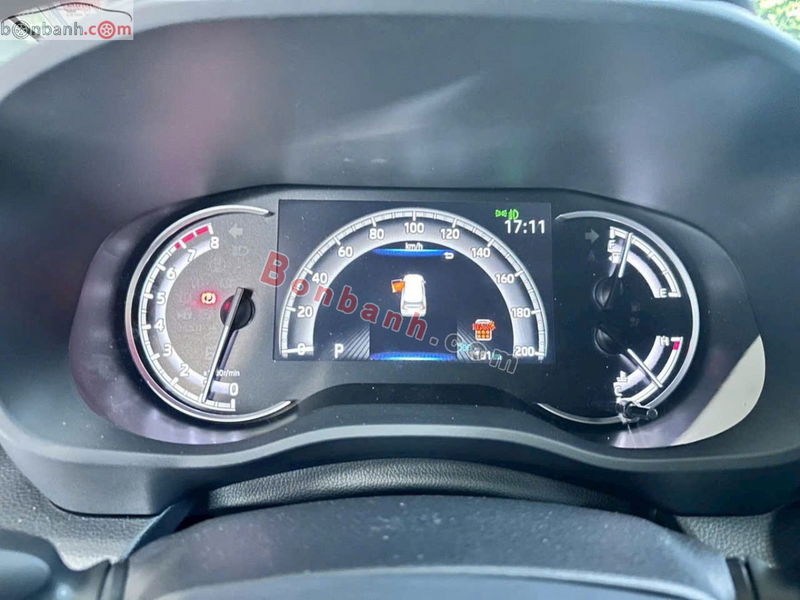 Check giá Ô Tô “880 Triệu – Xe Toyota Innova Cross 2.0V CVT 2025 ...