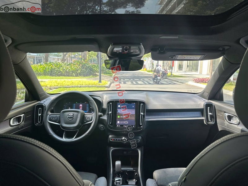 Check giá Ô Tô “1 Tỷ 699 Triệu – Xe Volvo XC40 Ultra B5 AWD 2025 ...